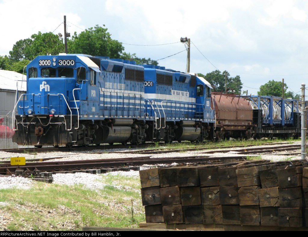 NOPB GP40-2's